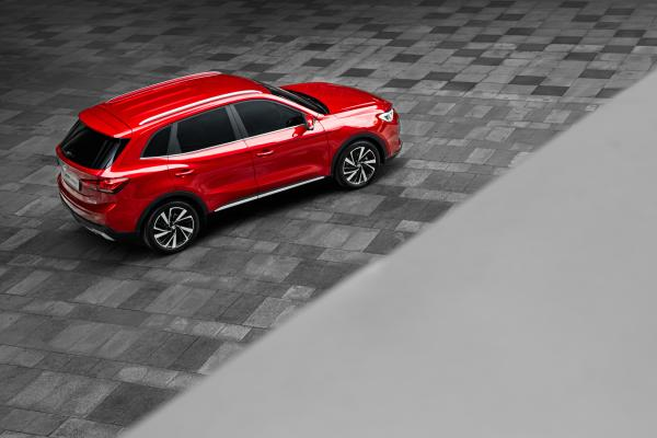 Compare the Mg Hs and Mg Zs | Expert Head-to-Head Analysis | bobi.car